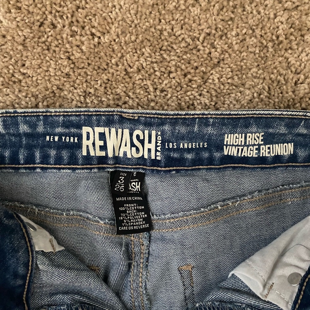 Rewash Brand High Rise Vintage Reunion Jeans! - Gem
